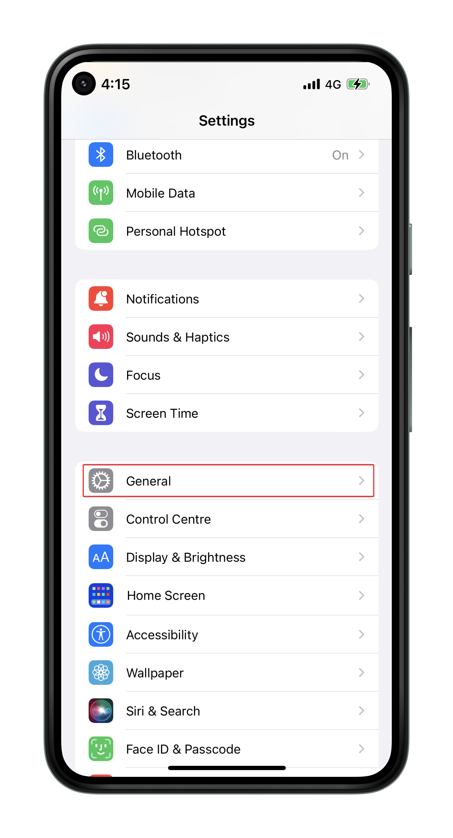 What are the minimum requirements for Zuper Android and iOS mobile app?